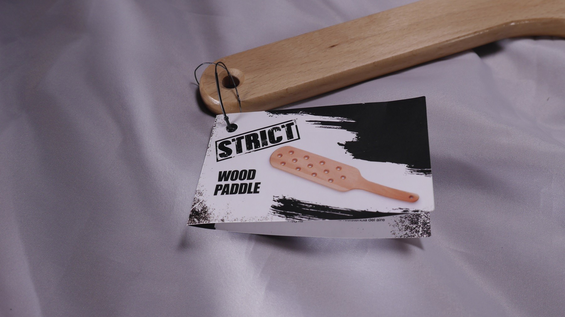 Strict Wood Paddle - Review - The Kinky Pinky